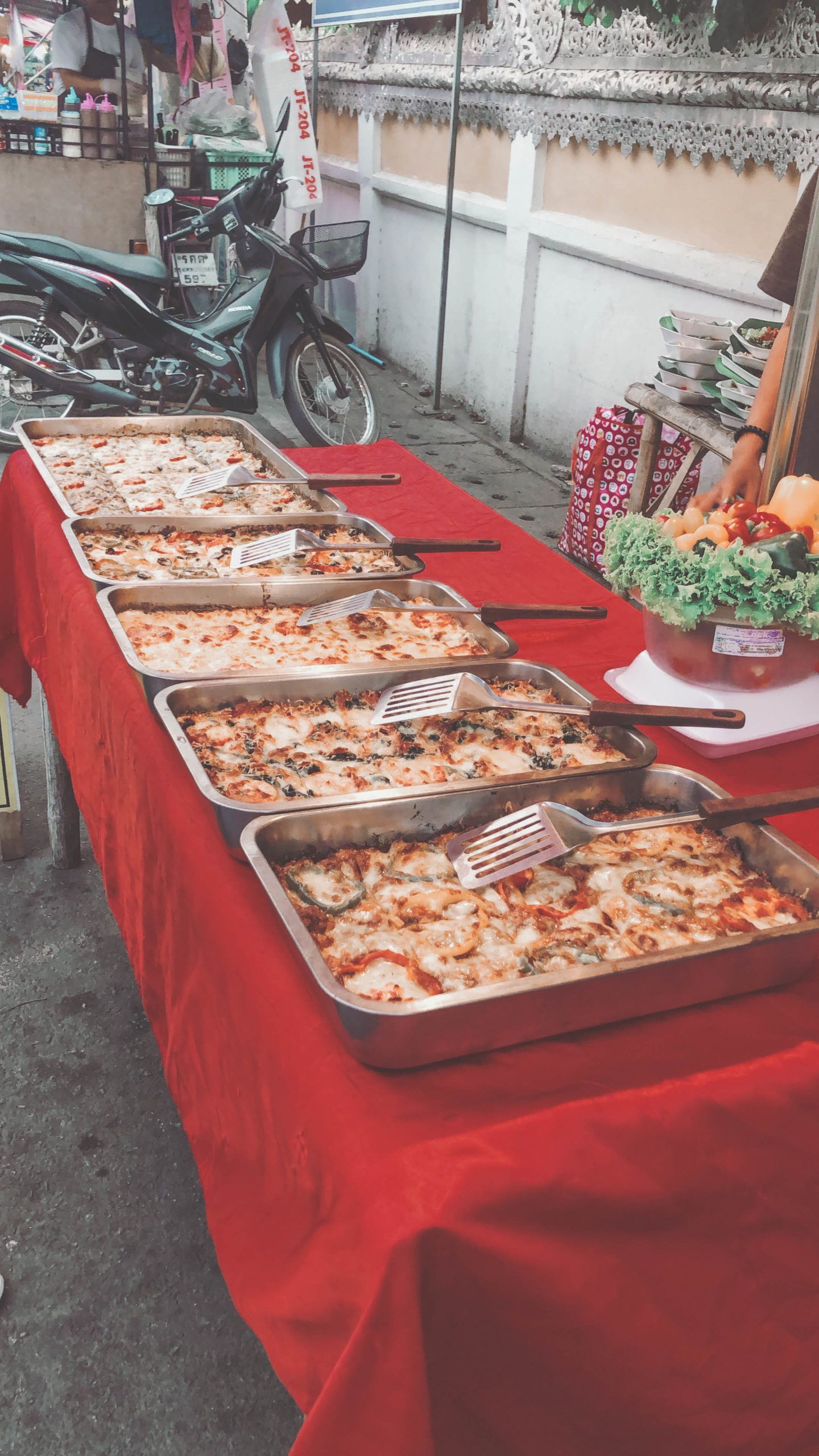 Travel Guide To Pai - Thailands Best Locations - American and the Brit ...