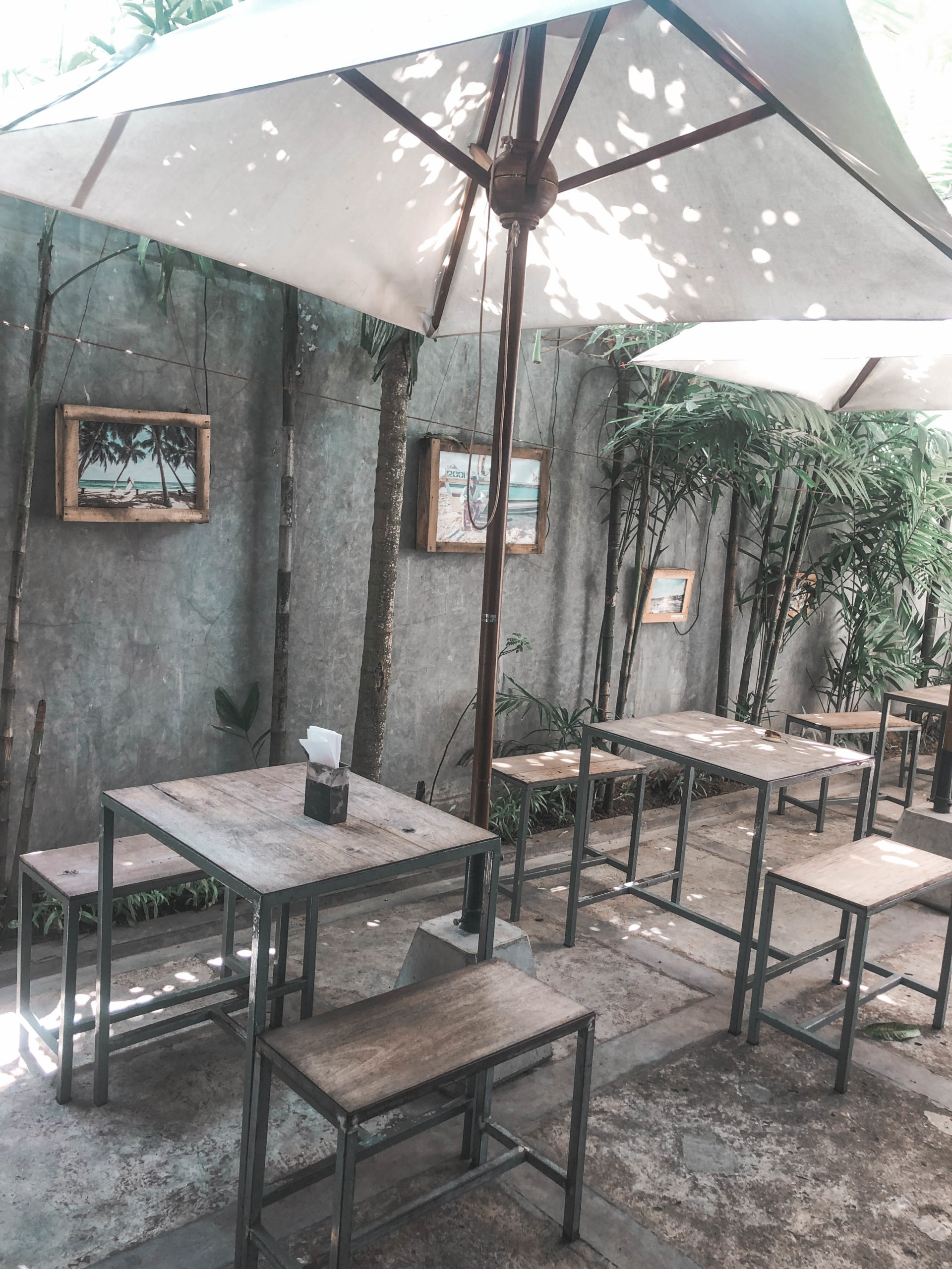 Ceylon Sliders - A Surfers Paradise: The Best Hotel, Shop & Café in ...